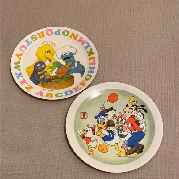 Disney | Dining | Disney Vintyge Colorful Cartoon Character Plates Set ...